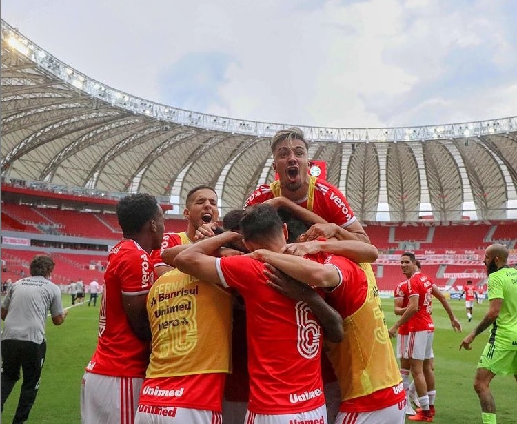 E no final era o Internacional… ainda dá tempo para outra equipe ...